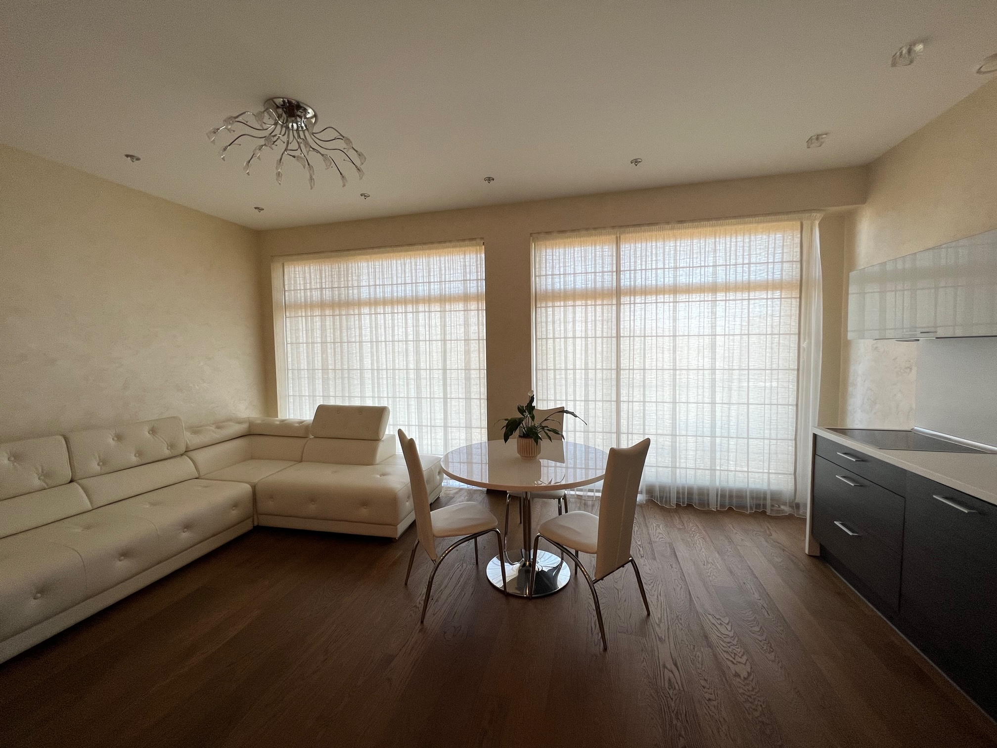 Izīrē dzīvokli, Tomsona iela 39/1